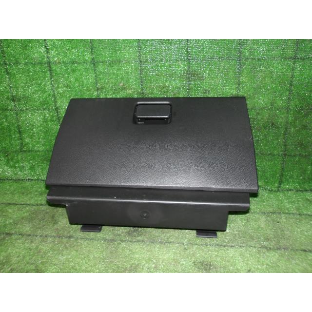 スペーシア DAA-MK53S グローブBOX ハイブリッドG 4WD ZVR 73410-79R00-5PK : マルフジ - 通販 - Yahoo!ショッピング