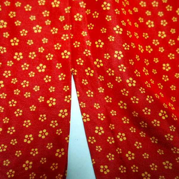 25%OFFクーポン発行中/中古長襦袢 正絹 赤茶色地に小花模様 裄 25%OFFクーポン発行中/中古長襦袢 正絹 赤茶色地に小花模様 裄