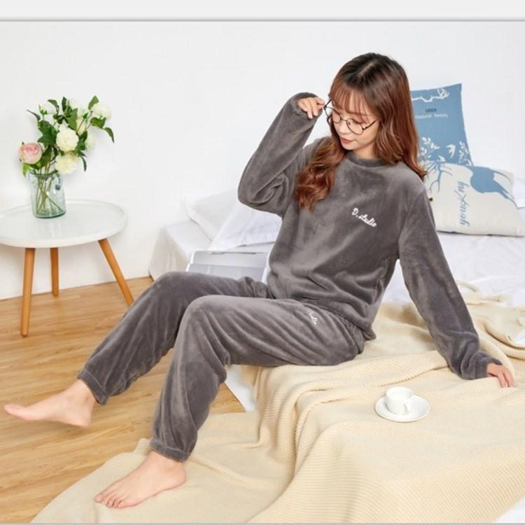 ルームウェア 上下セット もこもこ レディース パジャマ フリース マイクロファイバー 厚手 ゆったり 可愛い 冬 部屋着 長ズボン トップス 長袖 プルオーバー 襟なし ボア あったか 暖かい 防寒 おしゃれ セット新品 50代 パジャマ ルームウェア 上下セット もこもこ レディース フリース