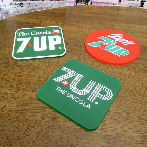 7UP ラバー コースター シリコン おしゃれ 滑り止め アメリカン雑貨 アメリカ雑貨 : アメリカン雑貨 ミニカー FUN&FUNNY ...