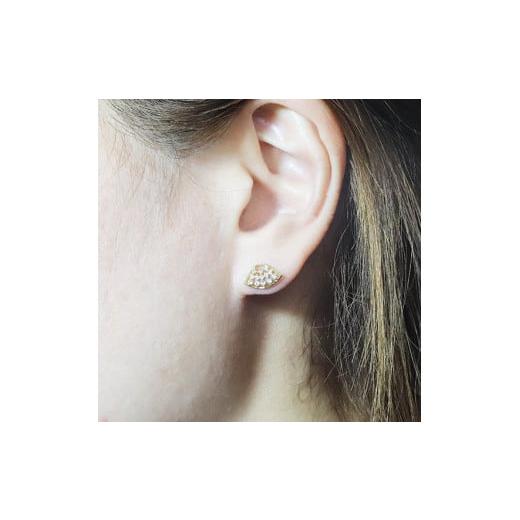 ふるさと納税 アクセサリー ピアス 山梨県 甲斐市 K18扇形ダイヤモンドピアス 0.20ct BQ-68 : ふるさとチョイス - 通販 - Yahoo!ショッピング