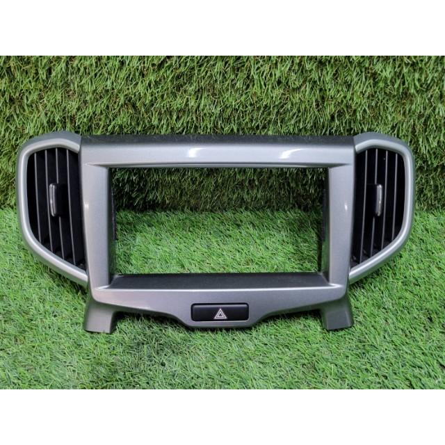 DAA-MA36S-FBXB ソリオ オーディオパネル 品番： 73821-81P0 走行距離： 190093km : 1105-7270 ...