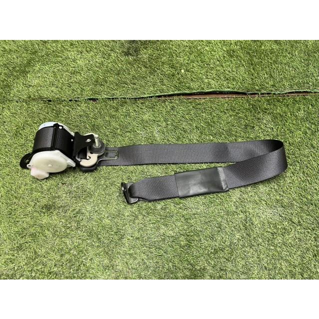 フリード DAA-GP3 リアシートベルト ハイブリッド 6人 LEA-MF6 NH624P 82850-SWP-J21ZB : ガイナオートスタイル - 通販 - Yahoo!ショッピング