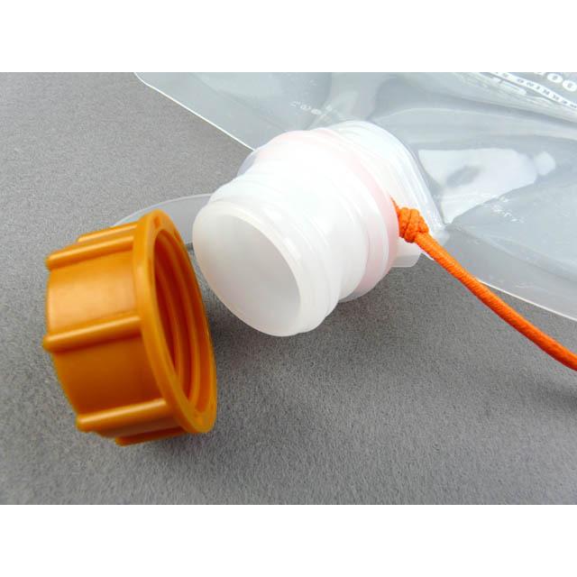 UNIFLAME エバニュー(EVERNEW)ウォーターキャリー 900ml EBY206 水筒 ボトル ウォータータンク 自立 抗菌 飲料水 給水 水分補給 冷却 : アウトドア用品 ガオ ...