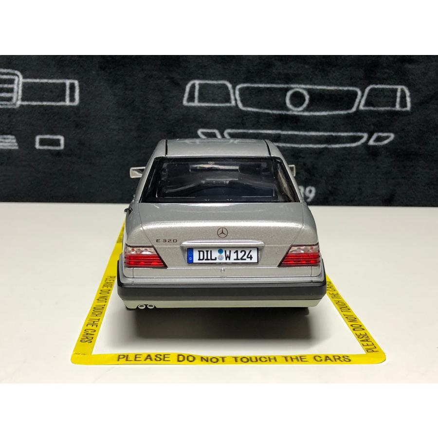 アイスケール iScale 1/18 Mercedes Benz E class (W124) year 1989 astral silver ...