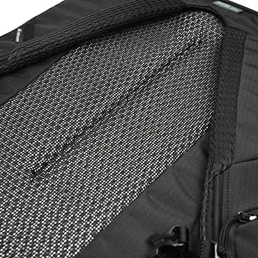 グレゴリー ルーヌ20 バックパック デイパック リュック GREGORY RHUNE20 カーボンブラック 20L 通勤 通学 オフィス ...