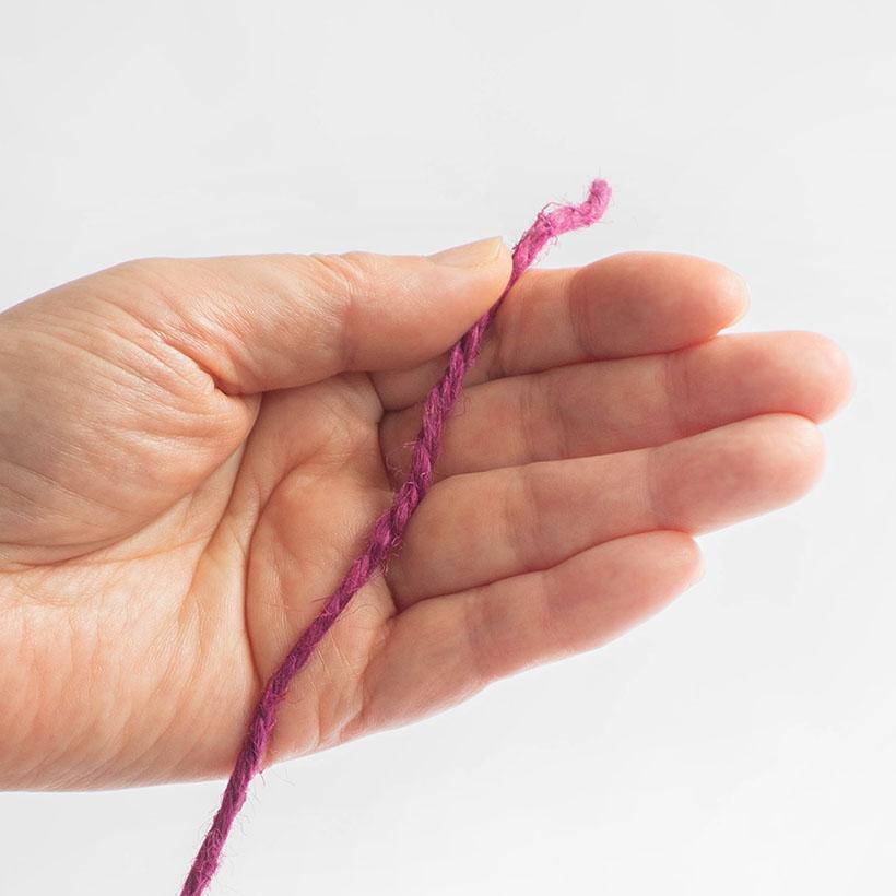 NUTSCENE ナッツシーン 麻ひも ジュートスプール 110M ディープオーキッド : ガーデンマート Yahoo!店 - 通販 - Yahoo!ショッピング