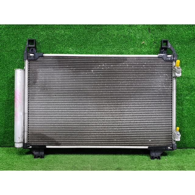 ヴィッツ DBA-NSP135 コンデンサー ジュエラ 4WD 1NR-FE 209 : GOGO Rパーツショップ 上越ヤフー店 - 通販 - Yahoo!ショッピング