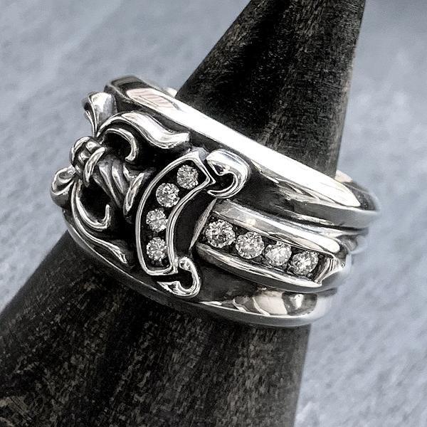 CHROME HEARTS クロムハーツ ダガーリング パヴェ ダイヤモンド CHROME HEARTS クロムハーツ ダガーリング パヴェ ダイヤモンド