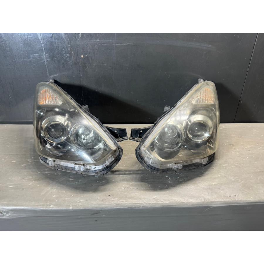 トヨタ ウィッシュ (ZNE10) ICHIKOH イチコー 純正 左 右 ヘッドライト HID バラスト キセノン 68-13 HCHR ...