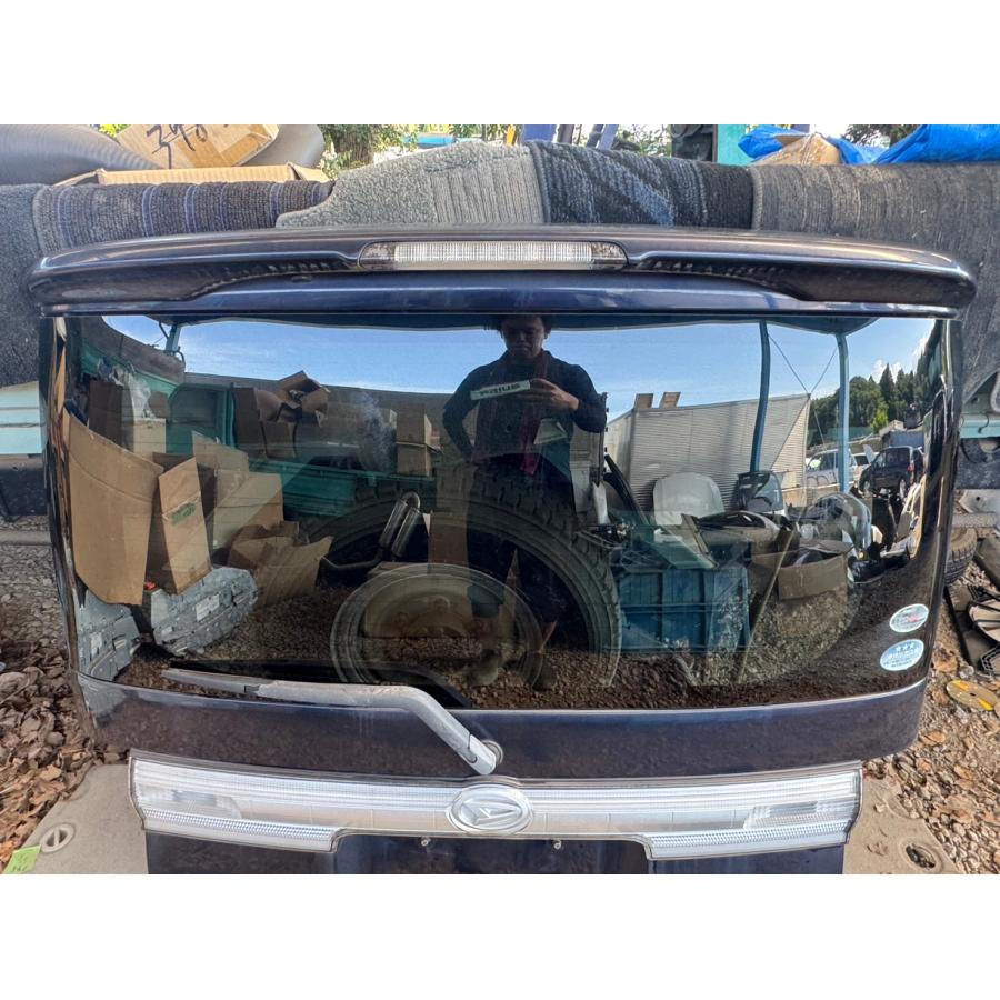 ダイハツ タント カスタム ターボ 前期 (L375S) リアゲート バックドア B68 ミスティックブルーマイカアロワナ 67005-B2670 b9036-gyr : GEKIYASU ...