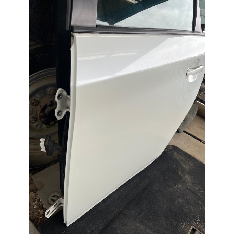 トヨタ 30 プリウス S 前期 (ZVW30) 純正 左 リアドアパネル M2F3 67003-47080 070 ホワイトパールクリスタルシャイン b9827-gyr : GEKIYASU ...