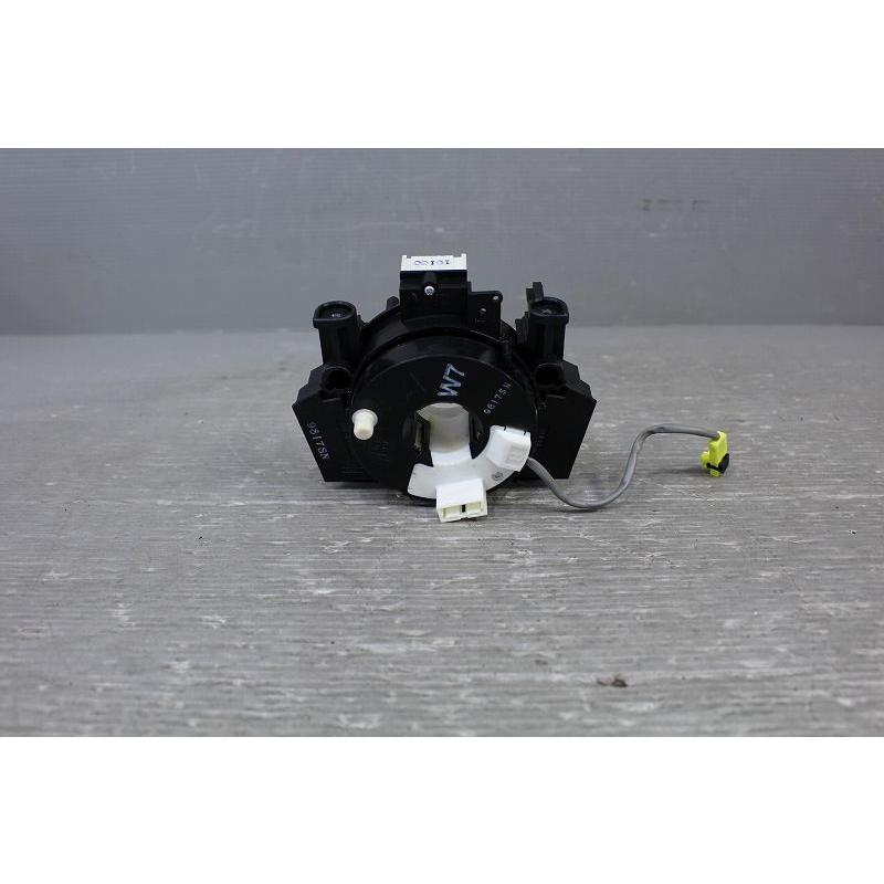 キューブ 15X(Z12) 純正 破損無 取付OK 動作保証 スパイラルケーブル B5567-JS40E P028128 : GEKIYASU HERO - 通販 - Yahoo!ショッピング