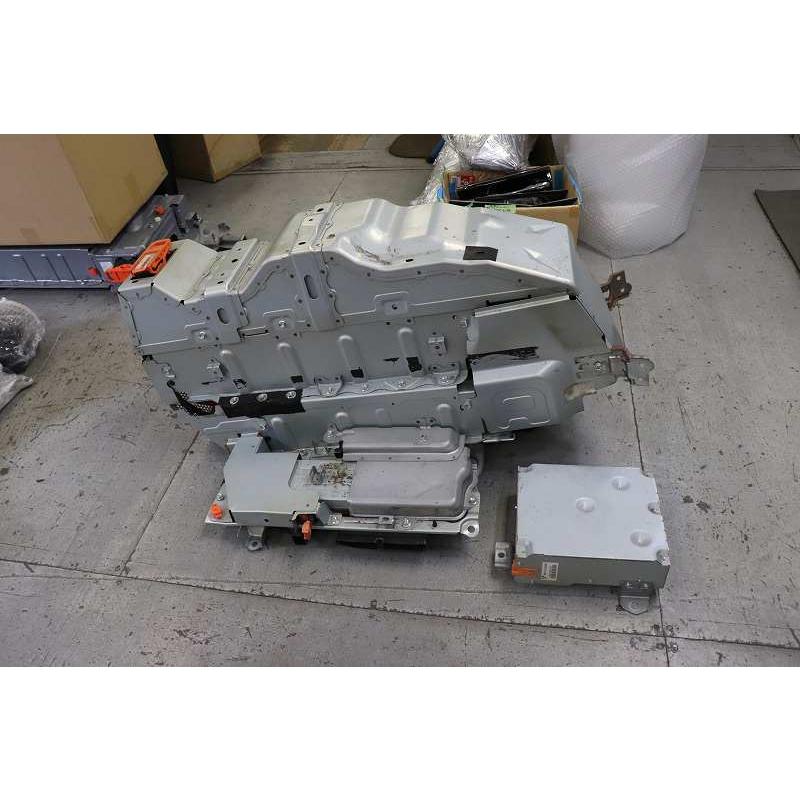 エスティマ ハイブリッド 前期(AHR20) 純正 ハイブリッドバッテリー HV ボルテージインバーター付 G9280-28050 P028903 : GEKIYASU HERO - 通販 ...