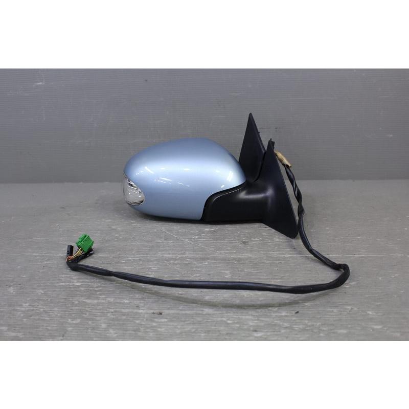 フォルクスワーゲン VW ニュービートル 後期 (9C系) 純正 右ドアミラー 電格 9線 8P＋2P ウィンカー シルバー系？ P028967 : GEKIYASU HERO - 通販 ...