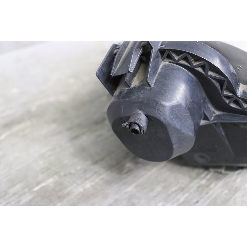 VW ニュービートル(GH-1YAZJ 9C) 純正 AL 破損無 取付OK 右ヘッドライト ヘッドランプ ハロゲン 1C2 941 006 ...