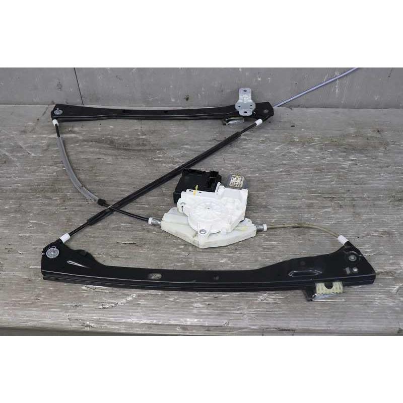 フォルクスワーゲン VW ゴルフ ヴァリアント 右H (1KCBZ 5K) 純正 右フロント ドア レギュレーター モーター 1K5 837 402 BE 3C0 959 793 C 右前 ...