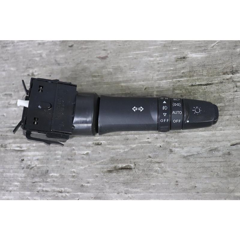 デリカ D5 前期(CV5W) 純正 破損無 取付OK 動作保証 フォグランプ ベゼル スイッチ 配線 / MN142091 p032191 ...