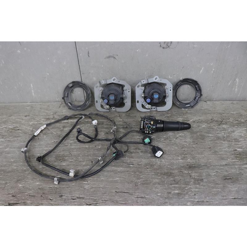 デリカ D5 前期(CV5W) 純正 破損無 取付OK 動作保証 フォグランプ ベゼル スイッチ 配線 / MN142091 p032191 ...