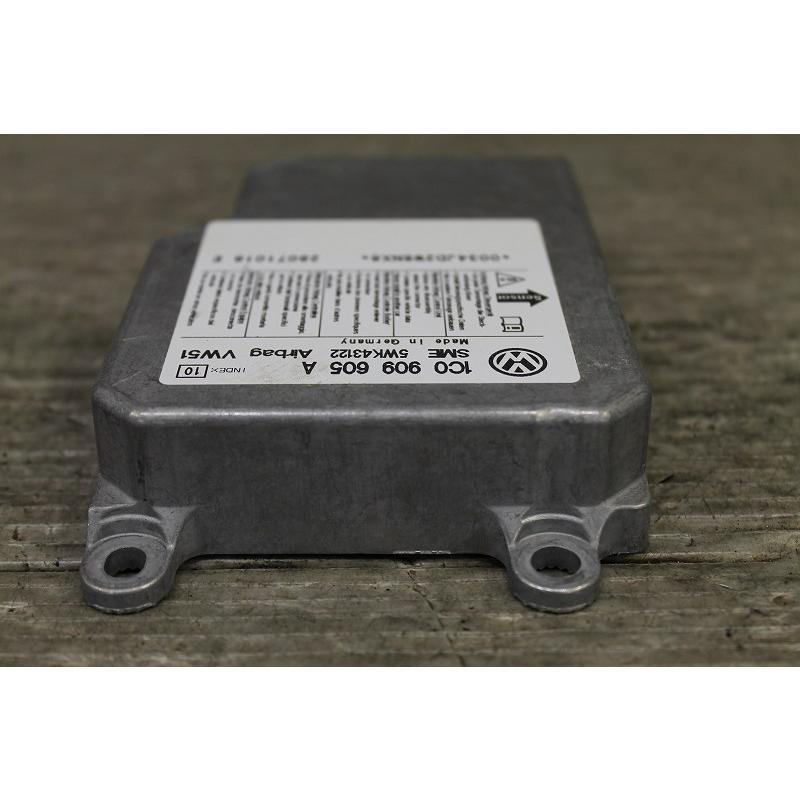 フォルクスワーゲン VW ニュービートル 1.6 EZ 後期(9C 9CBFS) 純正 破損無 動作保証 エアバッグ コンピューター 1C0 ...