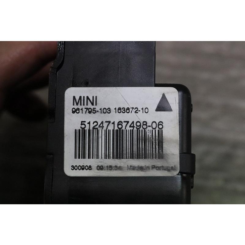 BMW ミニ クーパー クラブマン Mini 右ハン (ML16 R55) 純正 バックドア リアゲートドアロック 2点 ...