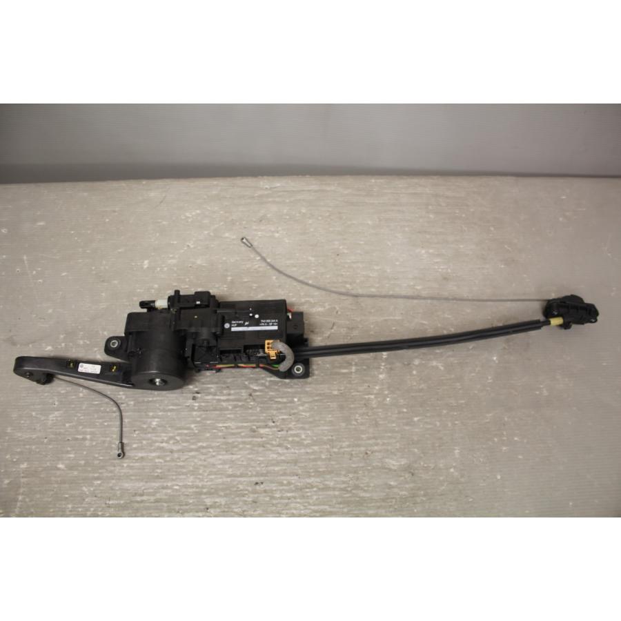 フォルクスワーゲン（Volkswagen） VW シャラン 右H (7N) 純正 右後 パワースライドドアモーター 7N0 959 244 A ...