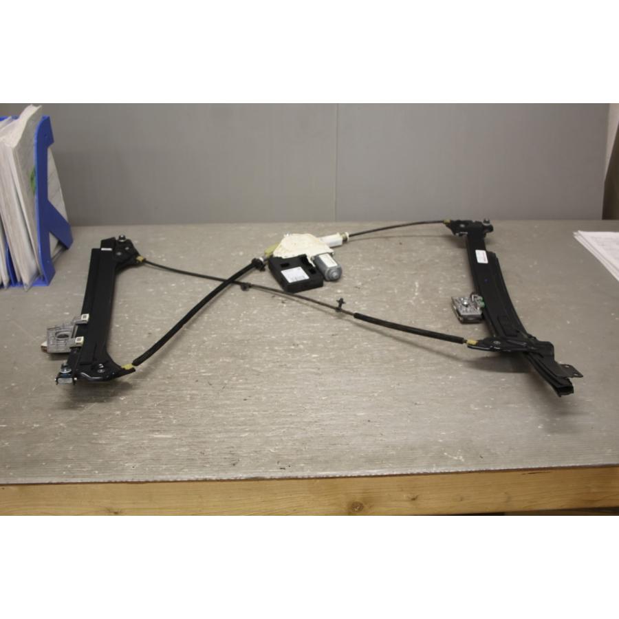 ボルボ C70 カブリオレ 右H (MB) 純正 brose 動作保証 右 パワーウィンドウレギュレーター 30798108AB 312 170 73 911950-100 p050701 ...