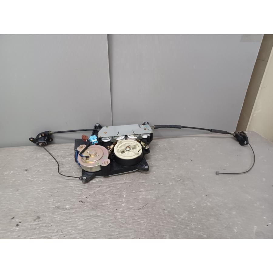 ホンダ モビリオ スパイク 前期 (GK1) 純正 破損無 動作保証 左 パワースライドモーター p052565 : GEKIYASU HERO - 通販 - Yahoo!ショッピング