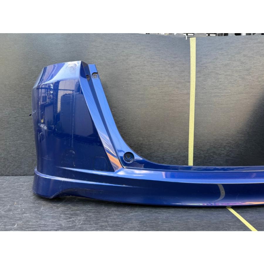 フリード ホンダ ハイブリッド ジャストセレクション(GP3) 純正 リアバンパー B553P 71501-SYY-ZZ000 p054118 ...