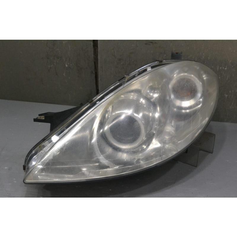 ベンツ A170 右ハンドル車 W169 前期(169032) 純正 破損無 取付OK 動作保証 左ヘッドライト HID キセノン A169 ...