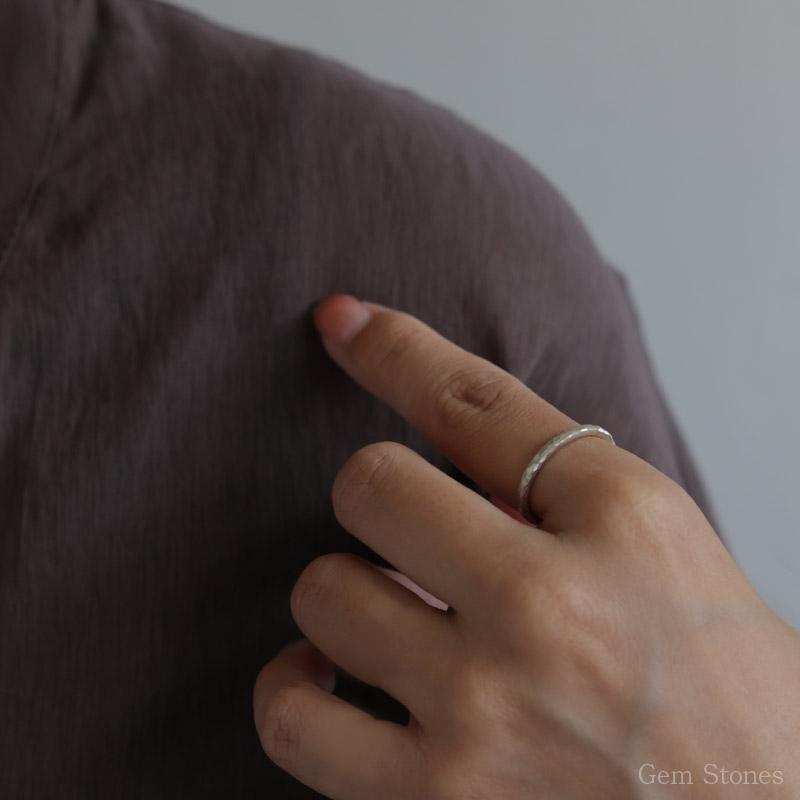 Attrait Trois アトレ トロワ シルバーリング シンプル レディース 指輪 槌目 ペア ピンキー デイリーユース 細身 細い silver 950 記念日 プレゼント : Gem ...