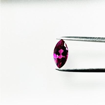 ピンクトルマリン マーキスカット 0.84ct : gem-ichinoseYahoo!店 - 通販 - Yahoo!ショッピング