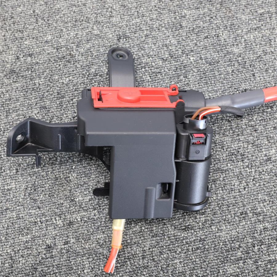 Audi [A-20]アウディ A4 8WCVN ジャンクションブロック バッテリーターミナル 8W0941823E 8W 中古 : 車の中古 ...