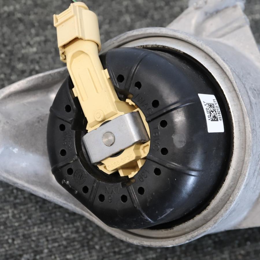Audi [A-20]アウディ A4 8WCVN エンジンマウント 8W0199371BF 8W 中古 : 車の中古部品専門店パーツアウト ...