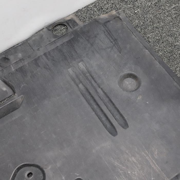 Audi [A-41] A4 前期 8K B8 Sライン アンダーカバー 8K2863822J 2.0TFSI アウディ クワトロ アバント ...