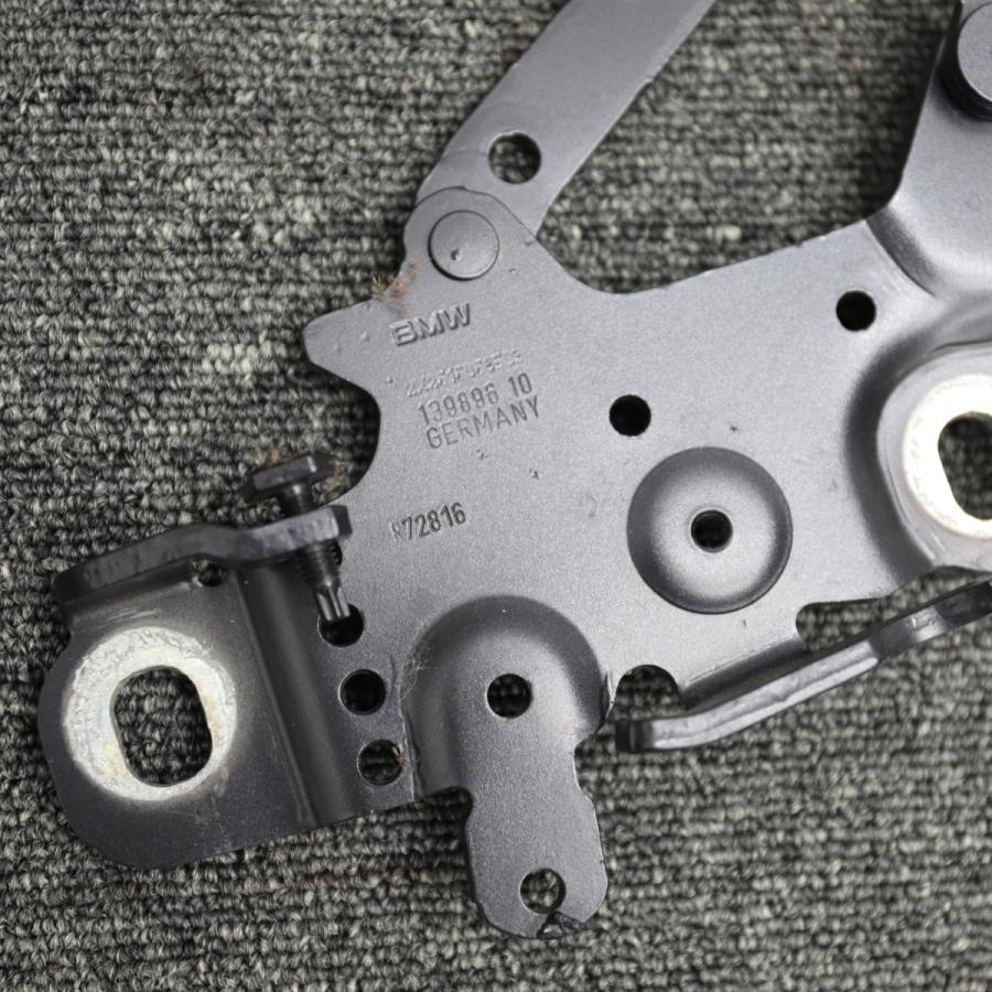 BMW [B-12]BMW F32 4N20 420i 右 ボンネットヒンジ 41617286344 F20 F30 F31 F80 F83 ...
