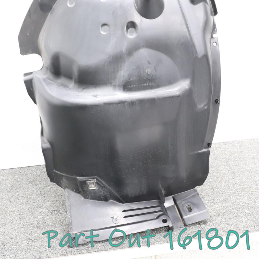 BMW [B-16]BMW 320i LCI 右フロント 後側 フェンダーライナー 51717059378 E90 PG20 後期 中古 ...