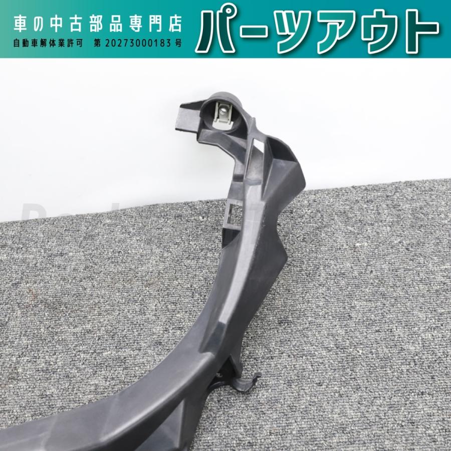 BMW [B-17]E90 前期 335i VB35 左 ヘッドライトステー アーム リテーナー 51647116707 E91 VS35 ...