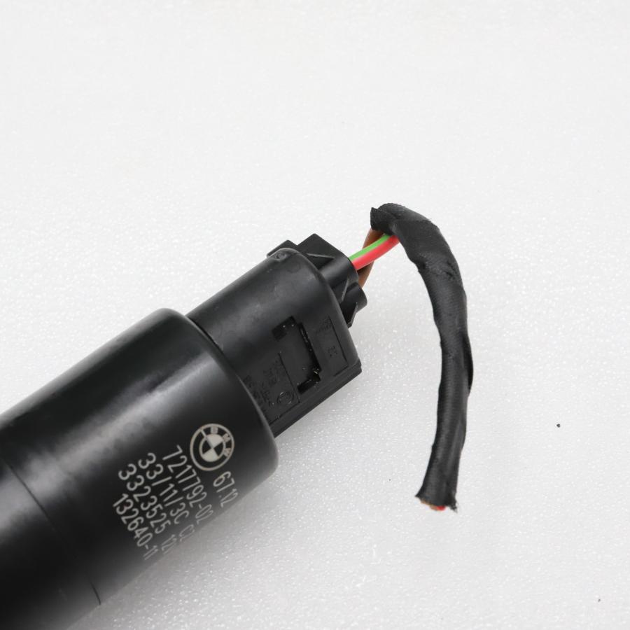 BMW [B-18]BMW F01 750i ヘッドライトウォッシャーポンプ 67127217792 F20 F30 G20 F31 F10 ...