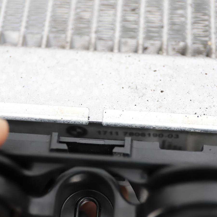 BMW [B-18]BMW F01 750i 圧力試験済み サブラジエーター ラジエーター 17117805630 F07 F10 F11 ...