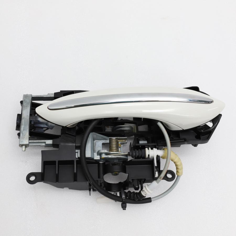 BMW [B-18]BMW F01 750i 300 左 ドア アウターハンドル 前後共通 51217231933 51217187227 ...