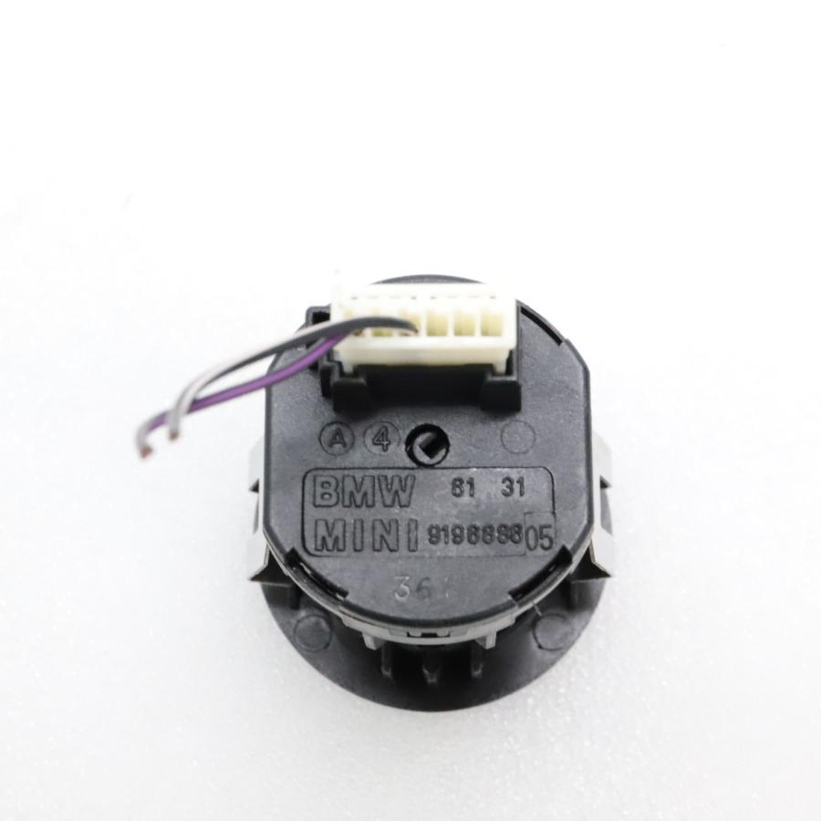 BMW [B-18]BMW F01 750i エアバッグオフスイッチ 61319326501 61319483731 E87 F20 E90 ...