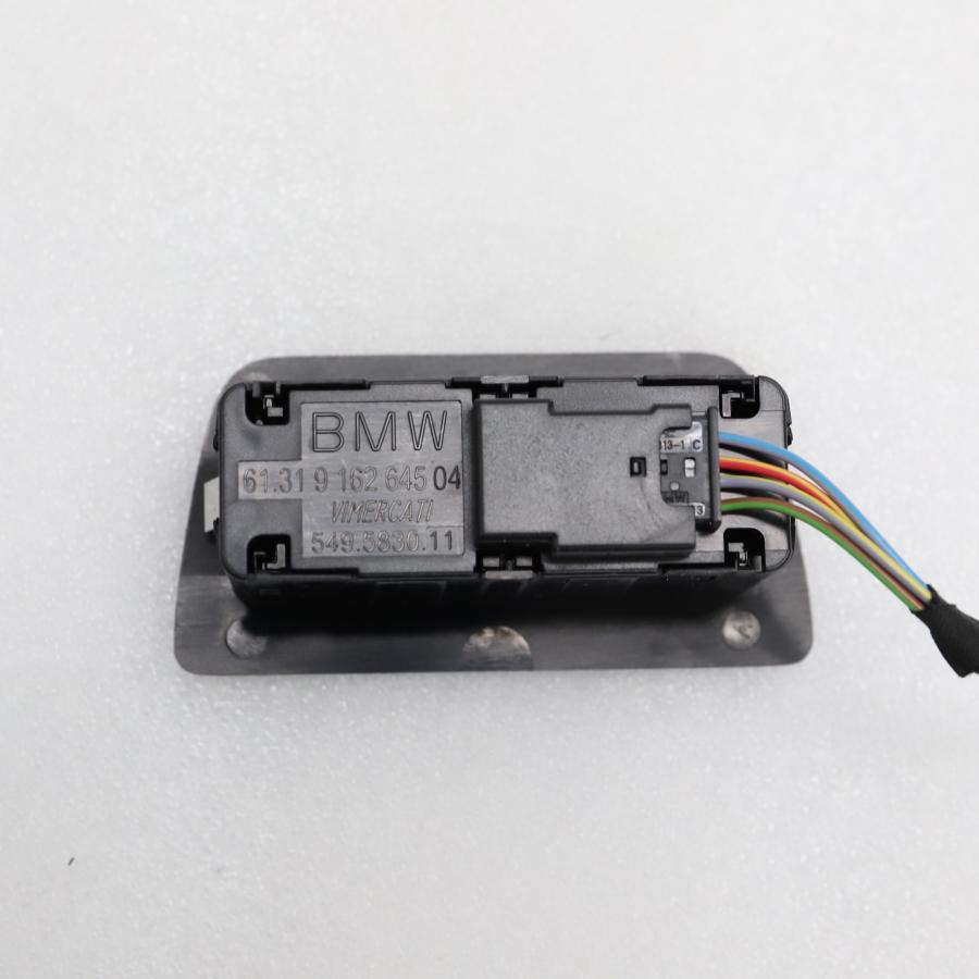 BMW [B-18]BMW F01 750i トランクスイッチ ロックスイッチ 61319275121 F40 G20 F31 F10 G30 ...