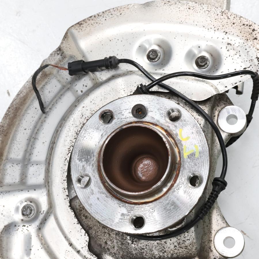 BMW [B-18]BMW F01 750i 左 フロント ハブ ナックル 31216775767 F07 F02 KA44 中古 : 車の ...