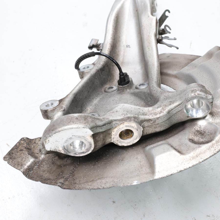 BMW [B-18]BMW F01 750i 左 フロント ハブ ナックル 31216775767 F07 F02 KA44 中古 : 車の ...