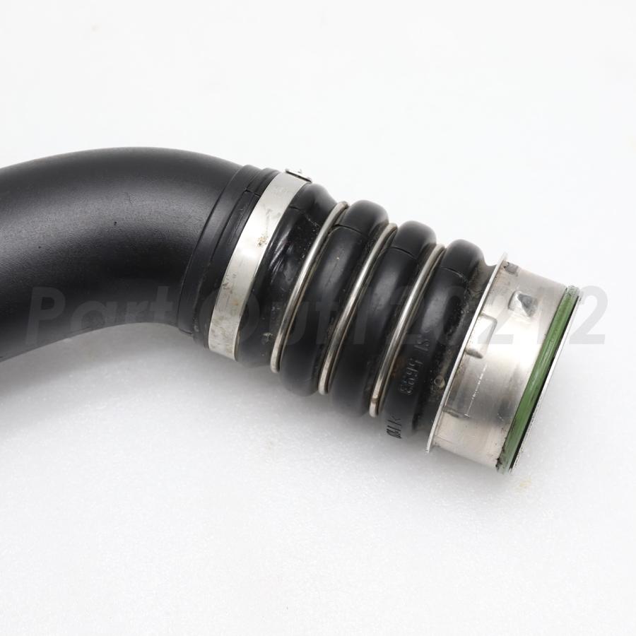 BMW [B-20]X1 E84 xDrive 20i LCI インタークーラーホース チャージエアガイド 13717588283 E89 ...