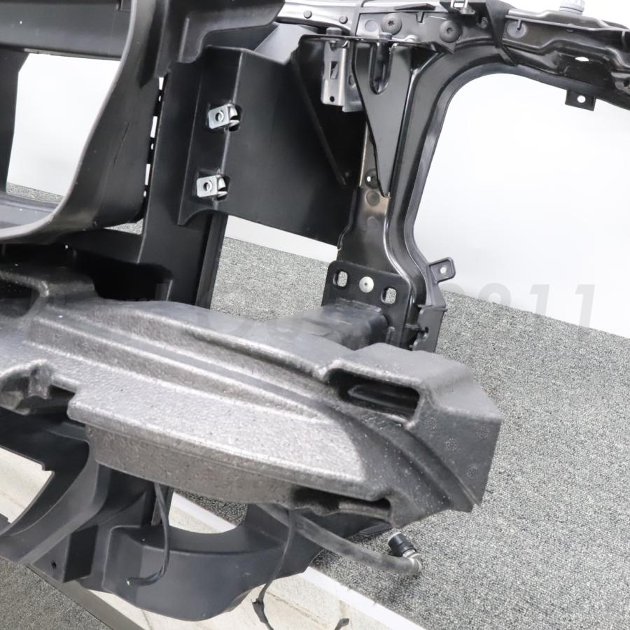 [B-20]X1 E84 xDrive 20i LCI フロント ホースメント コアサポート ラジエーターサポート 51112990187 ...