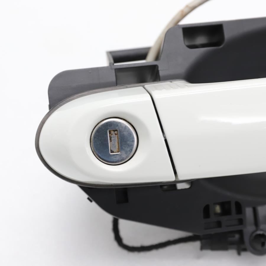 BMW [B-21]X1 E84 28i LCI 300 右フロント アウターハンドル コンフォートアクセス 51217207566 E91 ...