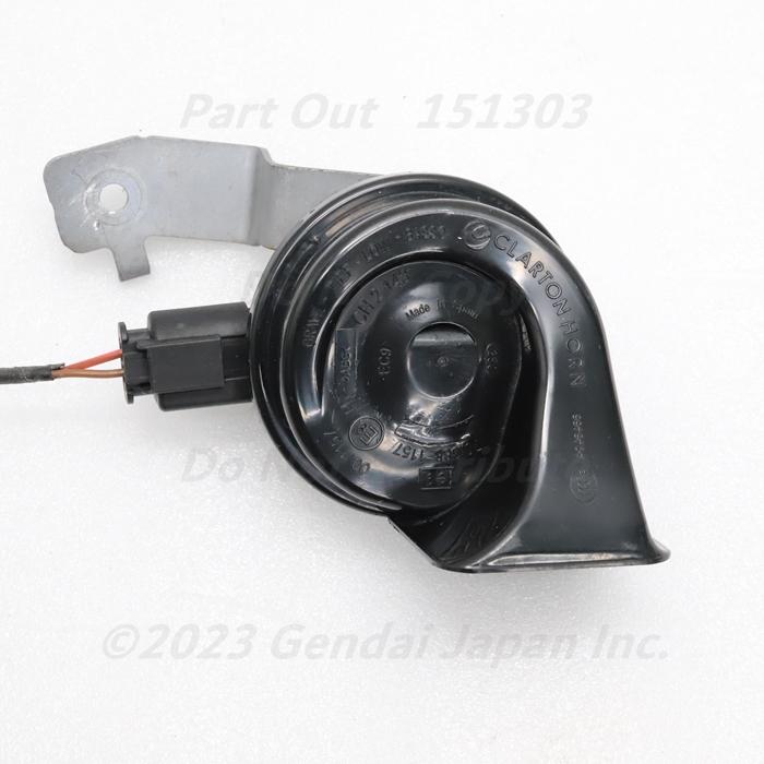 BMW [B-23] G31 JM30 540i 右 ホーン 低音域 61337342946 先端少しカケあり 中古 : 車の中古部品専門店 ...