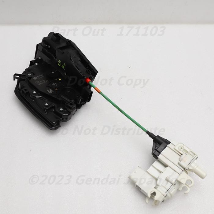 [B-23] G31 JM30 540i 左リア ドアロック 51227477703 G30 G32 G11 G12 G16 G05 G06 ...